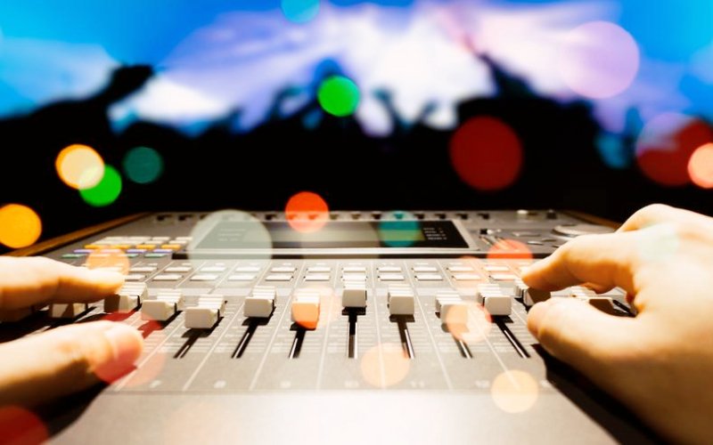 Techniques For Live Sound Mixing: A Complete Guide - Digital Global Times